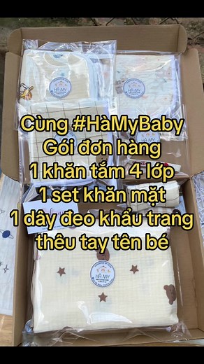 #HàMyBaby hoàn thành đơn hàng 1 set khăn mặt 4 lớp xô muslin 1 khăn tắm xô muslin 4 lớp 1 dây đeo khẩu trang thêu tay tên bé.