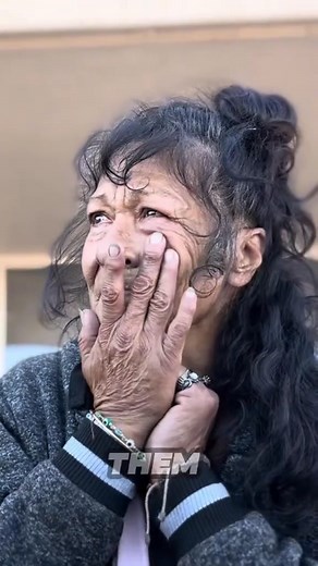 Bebe 68 years old, homeless interview | Street Stories