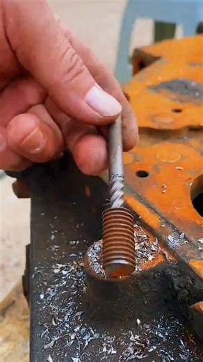 Broken Screw Extractor 🔩 | Clever & Easy Removal #BrokenScrewExtractor #ScrewRemover #HardwareTools | Hardware tools