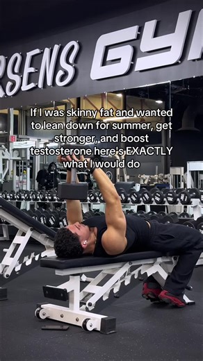 If your SERIOUS⬇️ If I was skinny-fat and wanted to lean down for summer, get stronger, and boost my testosterone, this is exactly what I’d do✅ First — let me be honest with you. You’re not gonna change your body in a few weeks. But over 4–5 months? That’s more than enough time for your body to look completely different. Most skinny-fat guys don’t have bad genetics or a broken metabolism. They’re just eating without structure, training without progression, and living in a constant state of stres