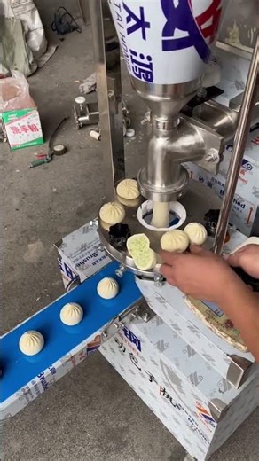 This CNC automatic steamed bun machine can make various types of steamed buns🥰