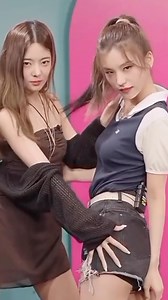 ✩ ITZY ( 있지 ) ✩ on Instagram: "懶ryeji or yejisu?懶 #itzy #yejisu #ryeji #itzymoments"