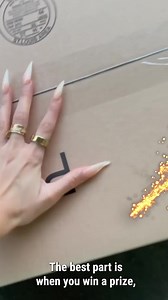 😱 THIS GAME IS OUT OF THIS WORLD! 😱 Play live-stream CLAW MACHINES, win REAL PRIZES, and get them SHIPPED to your doorstep! 😍 🕹 📦 | Clawee