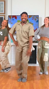 42K views · 629 reactions | Introducing our @keenidadjames and his beginners follow along groove class!New Classes every Sunday via website! >>> RichandGroovy.com <<< His classes are great for cardio, staying active, breaking a sweat and finding cleanliness in movement! #tutorial #dance #online #richandgroovy #onlinedanceclass #choreography #beginner | Rich and Groovy | Facebook