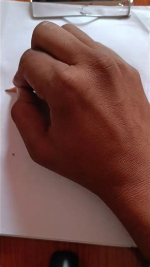 Teri yadon ki chadar odhe har rat gujar jati h