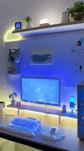 Cozy Gaming Setup with Blue and White Aesthetic | PC Gamer | Cinnamoroll