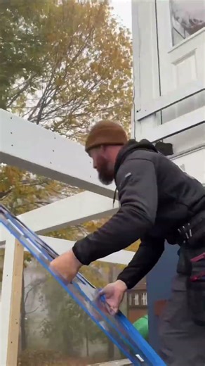 Hip to be square. 🤙