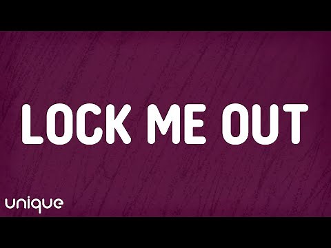 Johnny Huynh - LOCK ME OUT (Lyrics)