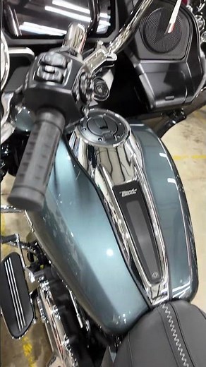Here's the 2025 Road Glide in Iron Horse Metallic!