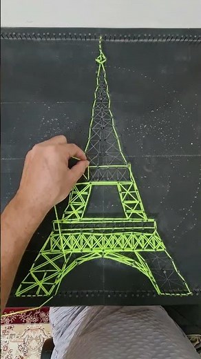drawing eiffel tower whit string art