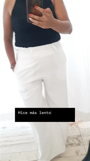 BELLAMOUR BOUTIQUE on Instagram: "🤍 CHALECO GRECIA 🤍 PANTALON GRECIA Confeccionado en 100% lino , chaleco con botones de coco , pantalón con bolsillos y cintura elastizada de 5 cm Calidad MIL!!! Comodidad MIL!!! ESTILO , ELEGANCIA Y PODER UN MILLON!!! #lino #gressmayorista #prendasconpoder"