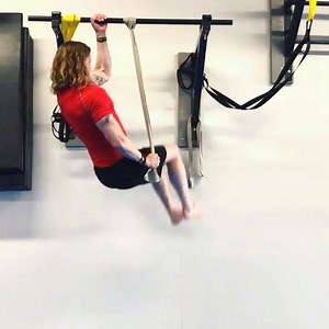 Progressive work for one-arm pull-ups by @tkd_guy 💪🏼👊🏼 @tkd_guy Awesome work with your training, Grant! Thanks for sharing all the great tips and insight. Outstanding training facility in Calgary, Canada 🤙🏼 | GripSling
