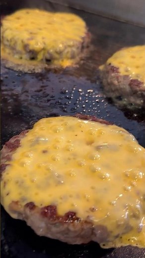 WEST Coast! EAST Coast! Burger Culture ALIVE in Osaka! #2