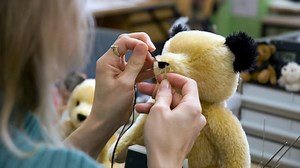 Making Stuff S01:E103 - Teddy Bears