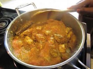 Spicy Coconut Milk Chicken Curry