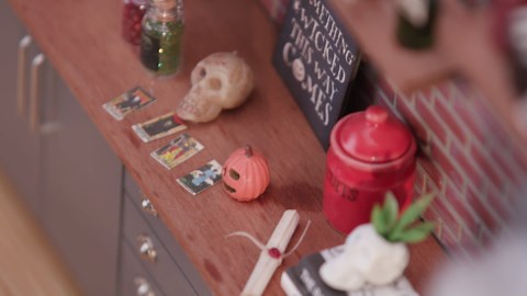 Tiny Kitchen Jack-o'-Lantern Cake Pops
