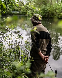 🎥 New episode of Life at Nash - Dropping on the Nash TV YouTube channel - 7pm Monday 🎥 Our host for this episode... Oli Davies! 🎤 We join Oli in-session as he takes us through recent months behind-the-scenes at Nash Tackle, including: Nash Royston stocking 🐟 A first visit to the UK for a friend of Nash, Gasper 🙌 🎬 Get those reminders set! Nash TV - 7pm Monday 🎬 #NashTackle #NashBait #LifeAtNash | Nash Tackle