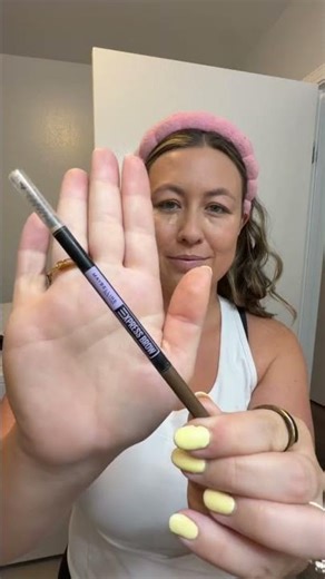 The “Ro is watching an episode of Bluey and I have 7 mins to do my makeup” routine PRODUCTS hope in