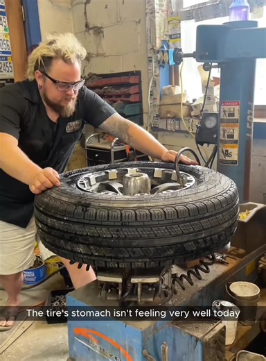 Mechanic Fail - Hilarious Car Repair Mishap