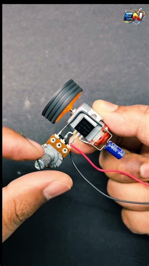 DC Motor speed regulator circuit #experiment #scienceproject