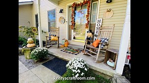 🍂 Do you decorate your porch for fall? 🍂 I just love how my porch came out this year with all the fall colors and a splash of buffallo check! 🍁 What's your favotite thing on my porch? | Kristy's Craft Room