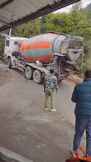 Excavator Operator Skills: Mastering the Art of Operation