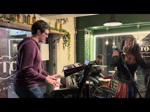 Lycio - I Feel Like Being in Love // Live in Worcester 2026