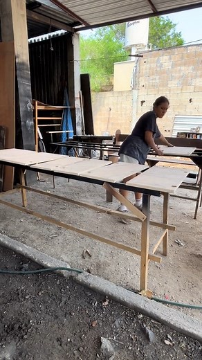 38K views · 610 reactions | 蝹 Escribe “QUIERO” para recibir ideas y tutoriales exclusivos para crear tus propios proyectos de madera de manera fácil y profesional ✨ @madera.y.creacion @madera.y.creacion @madera.y.creacion #madera #manualidades #carpinteria #hechoamano #proyectosDIY | Madera y Creación | Facebook