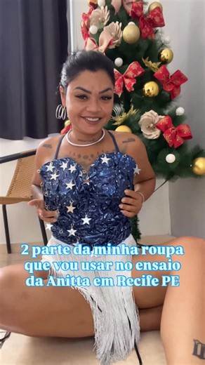 CALMA VIDA / CRISLAINE on Instagram: "2 parte com orgulho … Ensaios da Anitta Recife Tema: cosmo signos #aquario #aquariana #signos #cosmo #anitta"