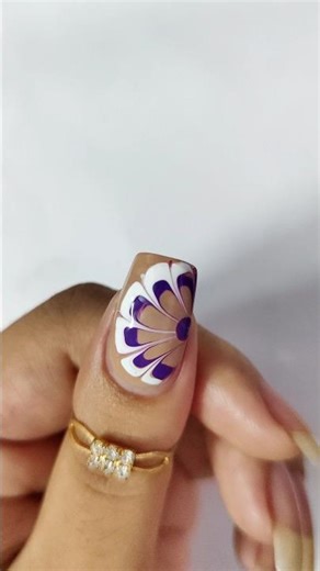 Easy Nail Art At Home 🏡💅🏻#trending #nails #shorts #nailart