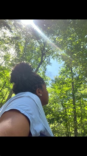 @mrs bellingham @Adrianna 🩷🩷🩷#hiking #friends #swimming #bestday