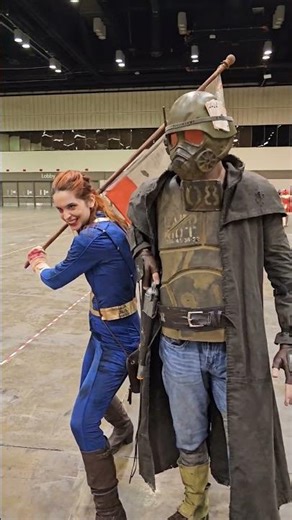 We filmed these Amazing Fallout Cosplayers at Megacon #fallout #cosplay #xbox