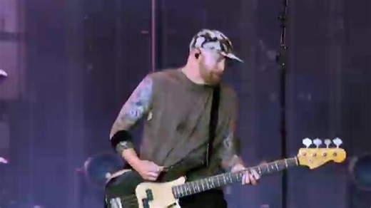 122K views · 3.9K reactions | Linkin Park - The Emptiness Machine (Live at Wembley) Music Video https://metal-rock-punk-news.blogspot.com/2025/08/linkin-park-emptiness-machine-live-at.html?spref=tw - #LinkinPark #TheEmptinessMachine #LiveatWembley #fromzero | Metal Rock Punk News | Facebook