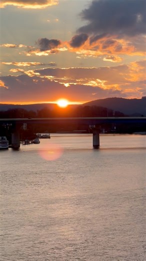 Stacey Guth on Reels