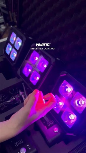 Portable Plastic box 6in1 mini size battery par light😎😎 Waterproof ip65 Wireless/Wi-Fi control Battery LED Light #ledaudience #leduplights #ledparlight #ledparlights #leduplight #ledmovingheadlights #wedding #ledstagelight #ledstageighting #weddinglocation #ledstagelights #movinghead #movingheads #movingheadlights #movingheadlight #concertlight #concertlighting #stagelighting #concertlights #leaparcan #ledparlighting #weddingplanner #weddingdecor #ledbar #ledpar | Blue Sea Pro Stage Light