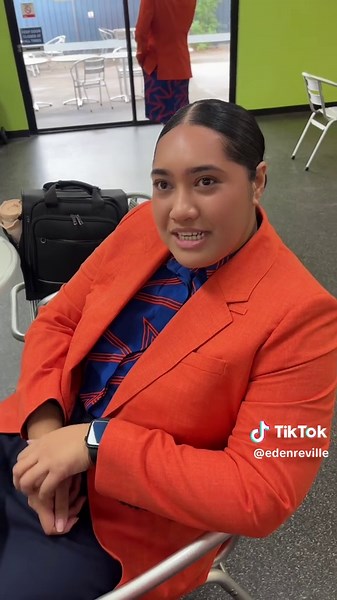 and we’re off 🛫🌟👋🏽 #aviation #flightattendant #cabincrew #firstflight #groundschool