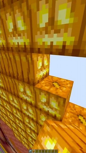 Minecraft: THE Best TURNING RED builds in MINECRAFT!!😲 #shorts Inspired by ‪@TwiShorts‬