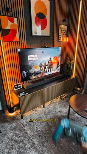 I used to believe my PS5 was running at 4K 120 fps. Turns out… that’s rarely the case. Hz = your TV or monitor’s refresh rate. FPS = how many frames your PS5 actually produces. Most games run at 4K 60 fps #ps5 #playstation @playstation | naj_visuals