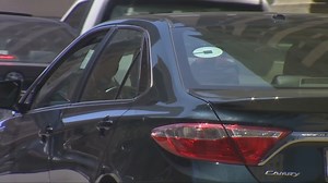 Edmonton mandates training for Uber, Lyft drivers