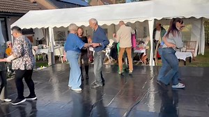 Open Aire Dansmatinee bij Spelende Mens nu bezig…. | Joris Van den Eynde