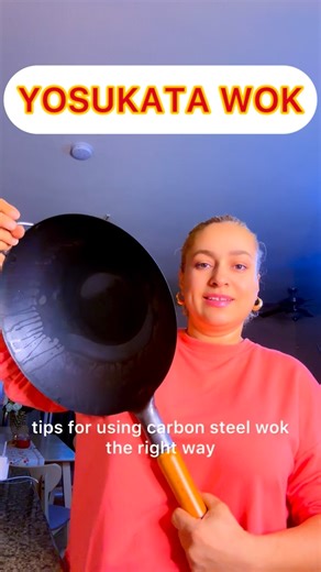Spring Pinar on Instagram: "Carbon steel woks are not non-stick pans ⚠️ They need proper care, especially at the beginning. Avoid acidic ingredients like tomatoes, lemon, vinegar, yogurt, or butter while the patina forms 🍅❌ The 13.5” wok works best with small portions over high heat 🔥🍜 After cooking, let it cool, clean gently (no dish soap), dry well, and store dry to prevent rust 🧽✨ With the right care, your wok only gets better over time 💪🥢 @yosukata.official #ugccontentcreator #CarbonSt
