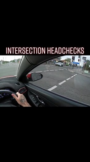 Intersection Head Checks for Safe Driving