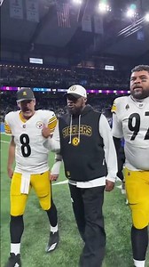 look at Aaron Rodgers hyping up Mike Tomlin 🥹