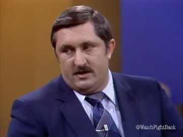 Credit Card Scams: 1982 | Fight Back! Classics