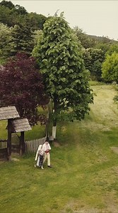 165K views · 4.2K reactions | "Ce faci mama iti e bine" - MARIA GHINEA Vezi intreg videoclipul  https://www.youtube.com/watch?v=sBNRcNzOJJg | O melodie pentru tine | Facebook