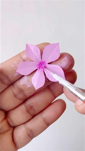 DIY planter #shorts #diyplanters #artificalplans #handmade #viralshorts #craftideas #periwinkleplant