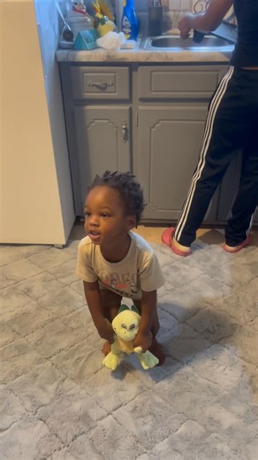 Neoka cooking breakfast this morning # # | Amanda Armstrong