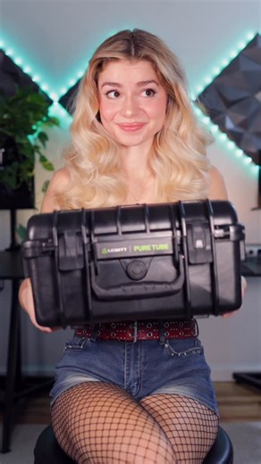 Lexi Rose on Instagram: "Taking the LEWITT PURE TUBE for a spin 🎙️ Warm, deep vocals with silky-smooth highs and ultra-low noise. This mic sounds as good as it looks @lewittaudio 😍 . . . . #cover #sing #mic #lewitt #music"