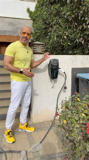 Mahmoud Khairy on Instagram‎: "ZEEKR 001 زيكر وميزة جبارة فى الشحن المنزلى وسرعة شحن ممتازة #carswithoutlimits #carsofinstagram #trendingreels #uae #ksa🇸🇦"‎