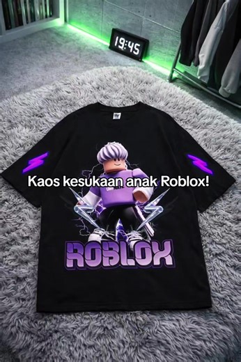 Kaos Roblox Favorit Anak! Dipakai main, jalan, atau kumpul bareng temen tetap pede 😍 Bahan adem, sablon keren, anak-anak langsung suka 💜 ✔️ Usia 1–12 tahun ✔️ Nyaman dipakai seharian ✔️ Desain Roblox kece ✨ Bikin anak happy, ortu juga tenang 👉 Klik keranjang sekarang sebelum kehabisan! #kaosanak #kaosroblox #bajuanak #bocilgamers #robloxindonesia
